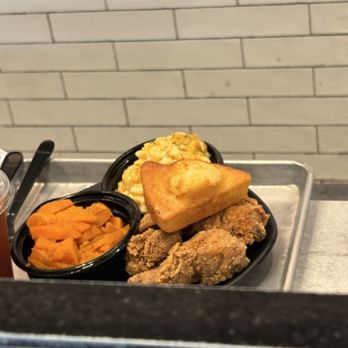 CORNBREAD BROOKLYN - Updated May 2025 - 488 Photos & 455 Reviews - 409 ...