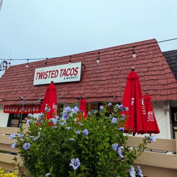 THE TACO 105 - Updated December 2025 - 53 Photos & 45 Reviews - 10560 ...