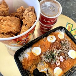 JOLLIBEE - Updated April 2025 - 730 Photos & 578 Reviews - 6021 Mack Rd ...