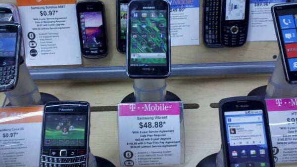 WALMART CONNECTION CENTER - Updated December 2025 - 2401 N Rose Ave ...