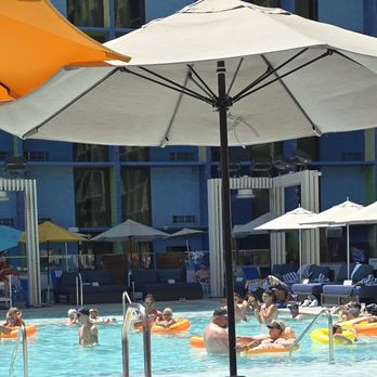INFLUENCE, THE POOL AT THE LINQ - Updated October 2025 - 111 Photos ...