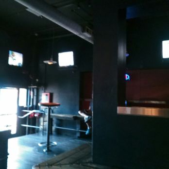 BADLANDS - Updated April 2024 - 111 Photos & 614 Reviews - 4121 18th St ...