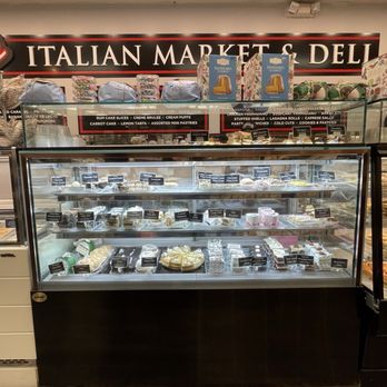 CLARO’S ITALIAN MARKETS - Updated May 2025 - 820 Photos & 597 Reviews ...