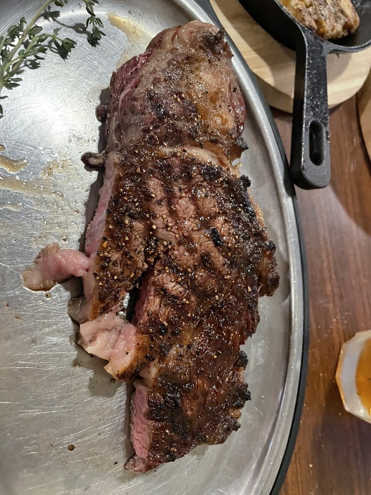 JAMESON’S 1930 INN - Updated December 2025 - 14 Photos - 200 N Lake Ave ...