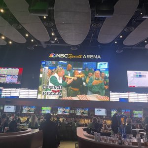 XFINITY LIVE! PHILADELPHIA - 398 Photos & 408 Reviews - 1100 Pattison ...