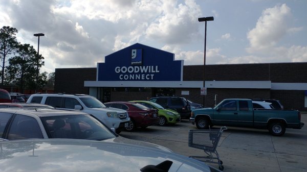 GOODWILL THRIFT STORE & DONATION CENTER-HILLCROFT MEYERLAND - Updated ...