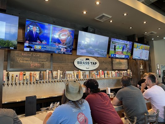 THE BRASS TAP - Updated May 2025 - 252 Photos & 240 Reviews - 4500 Dale ...