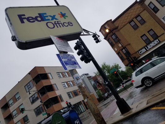 FEDEX OFFICE PRINT & SHIP CENTER - Updated December 2025 - 34 Photos ...