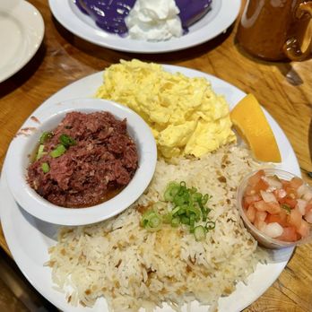 LUDI’S RESTAURANT & LOUNGE - Updated February 2025 - 1165 Photos & 464 ...