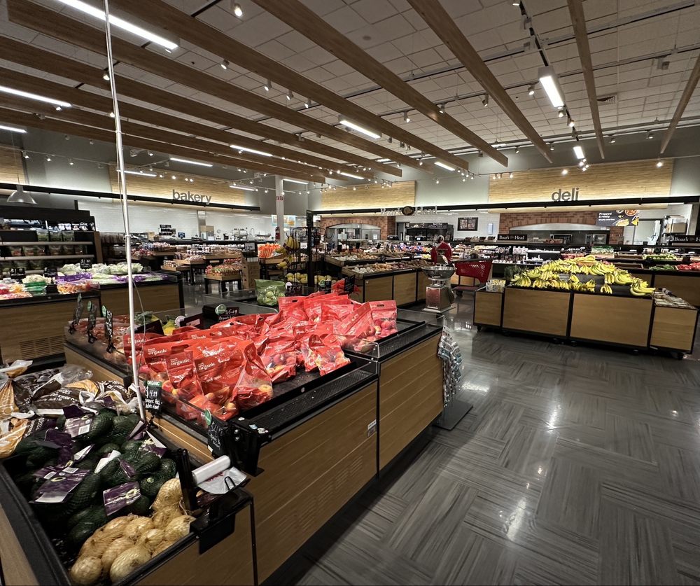 TARGET - Updated January 2026 - 42 Photos & 29 Reviews - 17810 W Center ...