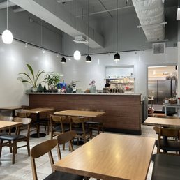 IREH RESTAURANT - Updated November 2025 - 710 Photos & 230 Reviews - 629 Ke'eaumoku St, Honolulu ...