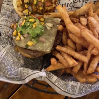 DIGBY’S PUB AND PATIO - Updated November 2025 - 251 Photos & 152 ...