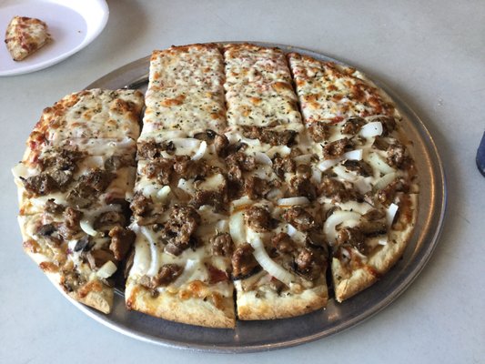 ROSCOE’S PIZZA - Updated December 2025 - 14 Photos & 35 Reviews - 212 ...