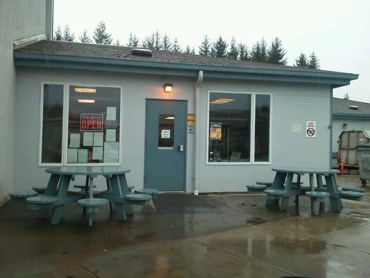 SPOONS CAFE - Updated December 2025 - 530 Bogachiel Way, Forks ...