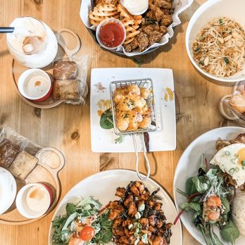 HIDE OUT CAFE - Updated May 2024 - 3034 Photos & 1167 Reviews - 18888 ...