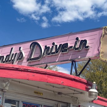 CINDY’S DRIVE IN - Updated September 2024 - 127 Photos & 82 Reviews ...