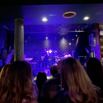 DORIAN’S - Updated August 2025 - 153 Photos & 99 Reviews - 1939 W North ...