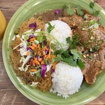 CHEBOGZ - Updated May 2025 - 278 Photos & 120 Reviews - 2710 Beacon Ave ...