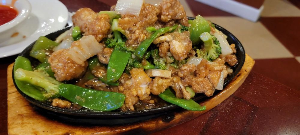 MR HUI’S 2 - Updated January 2026 - 149 Photos & 126 Reviews - 4131 ...