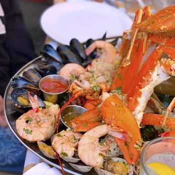 GROTTO FISH MARKET - Updated October 2025 - 1518 Photos & 843 Reviews ...