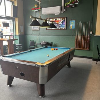 GATEWAY TAVERN - Updated January 2025 - 55 Photos & 27 Reviews - 120 N ...