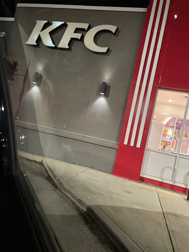 KFC - Updated August 2025 - 12222 Symons Valley Road NW, Calgary ...