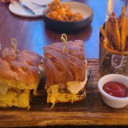 THE REFECTORY - Updated June 2024 - 170 Photos & 89 Reviews - 862 E ...