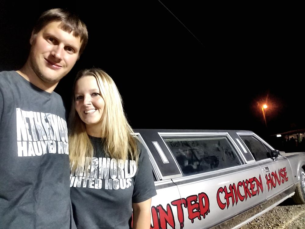 HOLLIS HAUNTED CHICKEN HOUSE - Updated September 2025 - 7522 US-431 ...