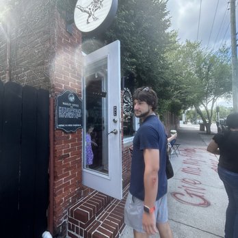 HIDDEN GROUNDS COFFEE - Updated December 2025 - 294 Photos & 112 ...