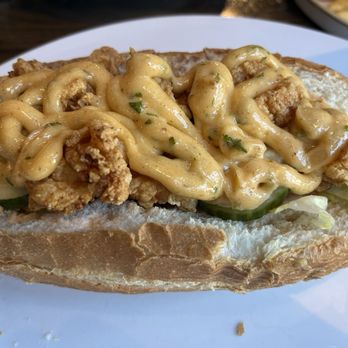 THE RIDLEY - Updated July 2025 - 160 Photos & 168 Reviews - 1106 W Main ...