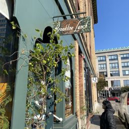 BROOKLINE LUNCH - Updated January 2026 - 700 Photos & 728 Reviews - 9 ...