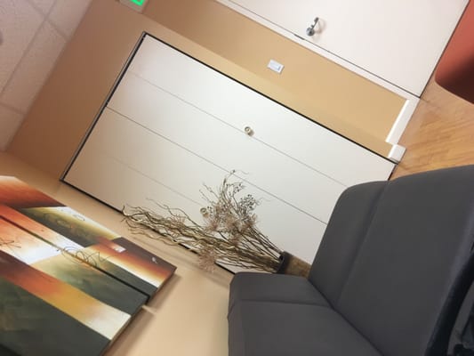 HELEN ROSTAMLOO, MD - Updated January 2026 - 13 Photos & 50 Real ...