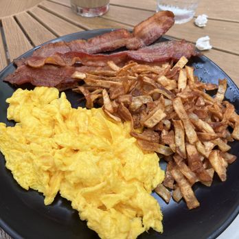 TOAST KITCHEN & BAR DOWNEY - Updated November 2024 - 752 Photos & 578 ...