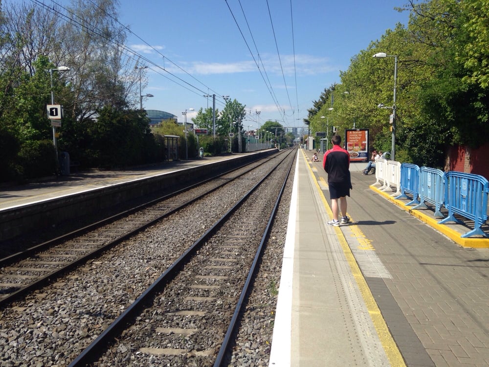 SANDYMOUNT TRAIN STATION - 30 Holyrood Park, Dublin, Republic of ...