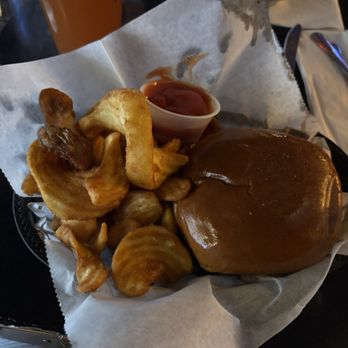 WHISKEY RIVER TAVERN - Updated December 2025 - 230 Photos & 137 Reviews ...