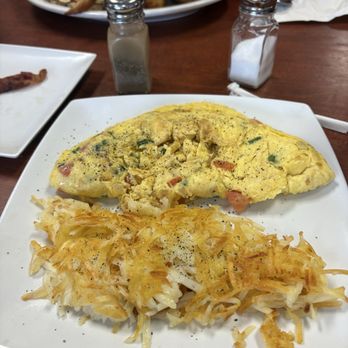 SAROM’S SOUTHERN KITCHEN - Updated May 2025 - 1119 Photos & 759 Reviews ...