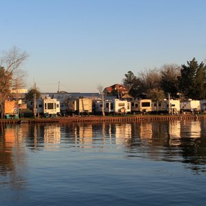 CORRAL RV PARK - Updated August 2025 - 11 Reviews - 1402 S Cherry St ...