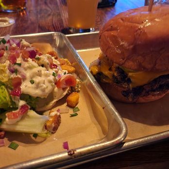 GOODFRIEND BEER GARDEN & BURGER HOUSE - Updated April 2025 - 626 Photos ...