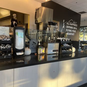 THE FLYING YOLK - VALENCIA - Updated March 2025 - 242 Photos & 228 ...