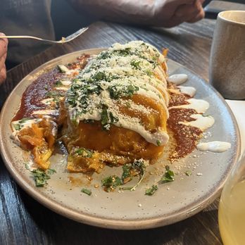 BRAND 44 N TAVERN - Updated August 2024 - 100 Photos & 74 Reviews ...