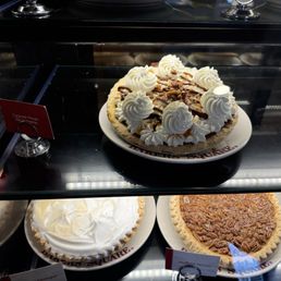 BAKERS SQUARE - Updated April 2026 - 243 Photos & 158 Reviews - 5220 N ...
