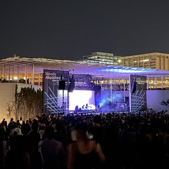 MOODY AMPHITHEATER - Updated May 2025 - 87 Photos & 45 Reviews - 1401 N ...