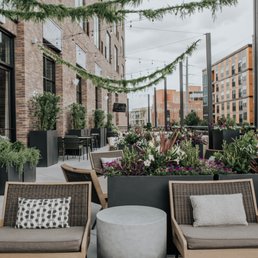 DRAWBAR - Updated July 2025 - 530 Photos & 176 Reviews - 1 Interlock ...