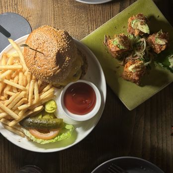 THE BRIXTON - Updated December 2025 - 829 Photos & 935 Reviews - 2140 ...