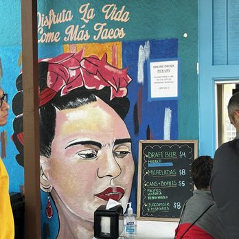 CON HUEVOS TACOS - Updated December 2024 - 332 Photos & 168 Reviews ...