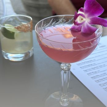 MUNI - Updated July 2024 - 147 Photos & 56 Reviews - 316 Delaware St ...