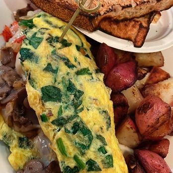 SIMPLE SIMON’S BAKERY & BISTRO - Updated May 2024 - 1267 Photos & 1532 ...