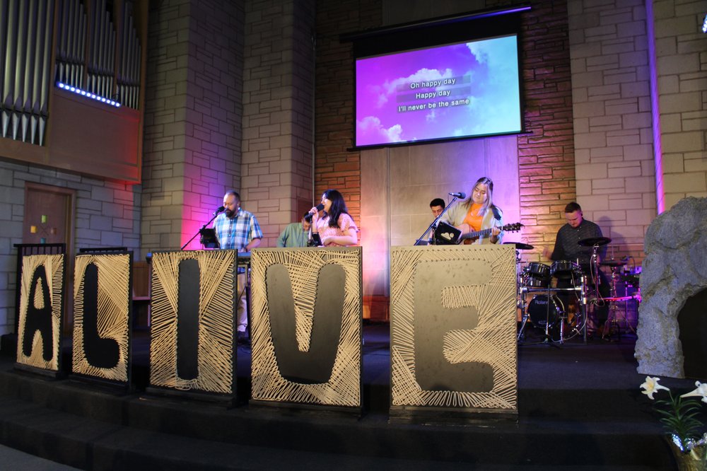 NEW LIFE COMMUNITY CHURCH - Updated October 2025 - 14 Photos - 5917 N ...