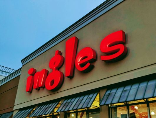 INGLES MARKETS - Updated October 2025 - 21 Photos & 13 Reviews - 180 ...