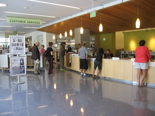 SANTA MONICA PUBLIC LIBRARY - MAIN LIBRARY - Updated December 2025 ...